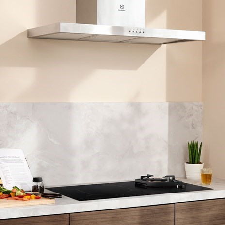 Chimney Cooker Hood and Hob bundle | Electrolux Malaysia