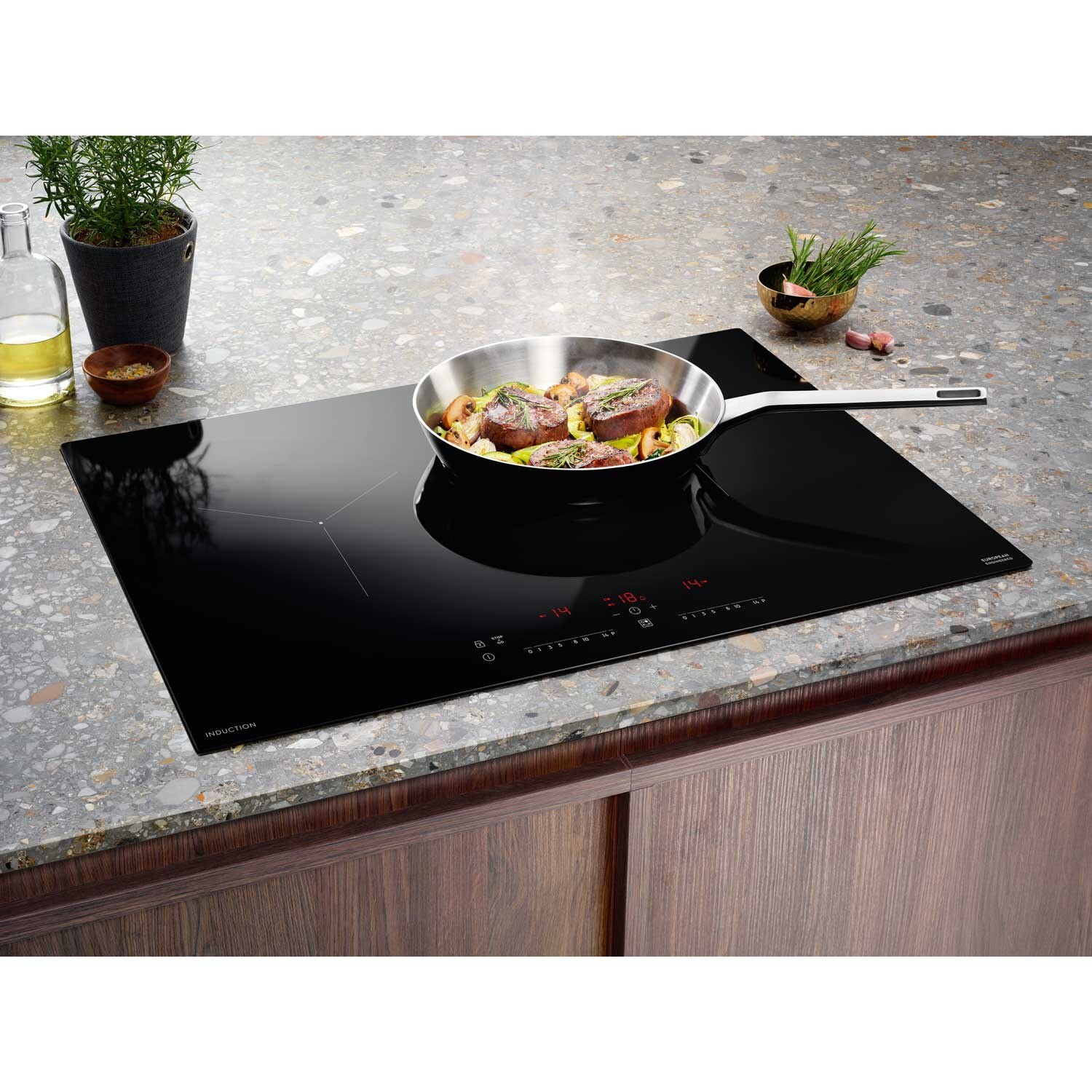 70cm built-in induction cooktop - EHI7260BB | Electrolux Malaysia